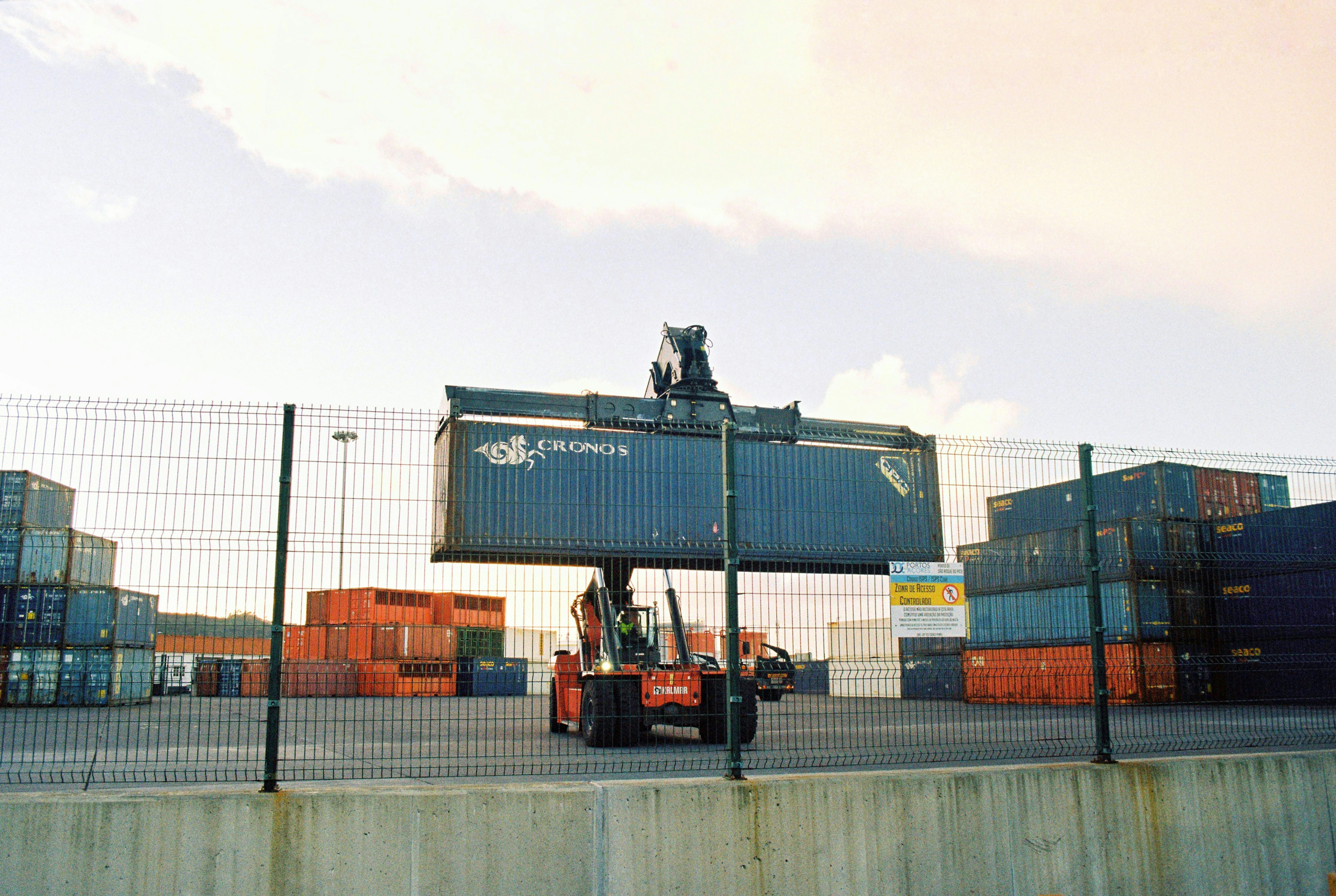 Executive Brief: Unveiling the Automated Trailer Loading System for ...