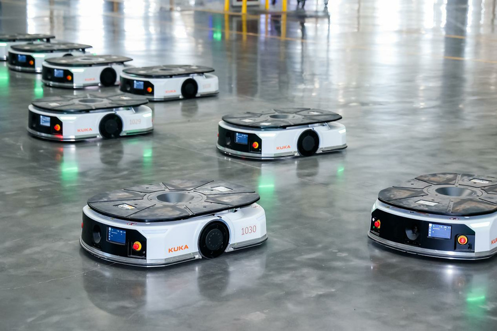 Integrating an autonomous mobile robot project into operational ...