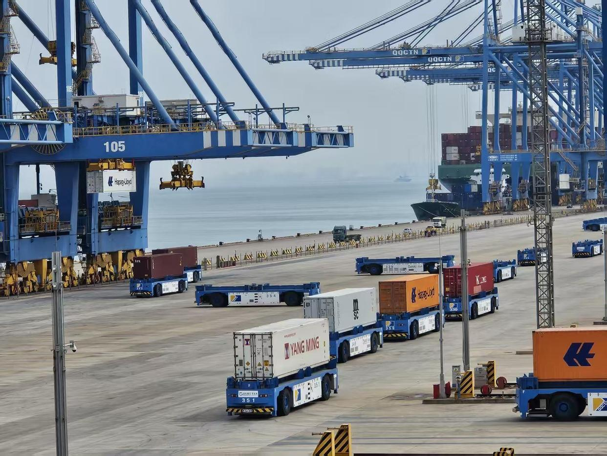 The Safety-First Imperative in Shipping Dock Automation | SmartLoadingHub