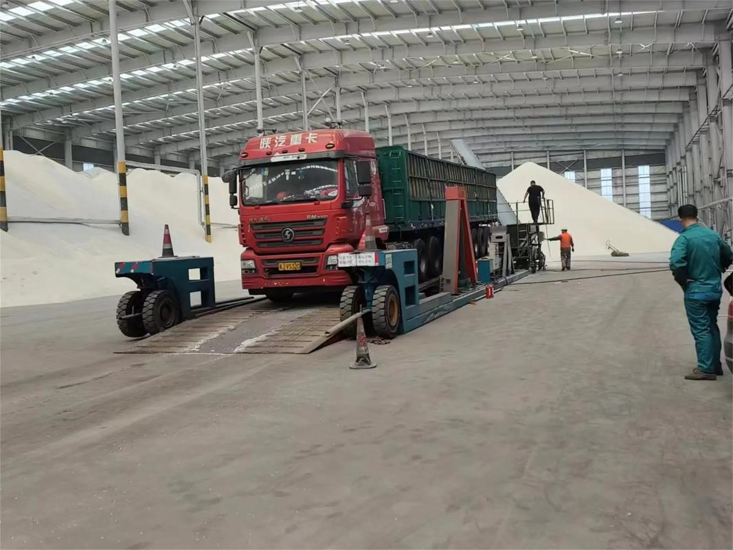 Balancing Costs and Capacity with load boards for box trucks in US ...